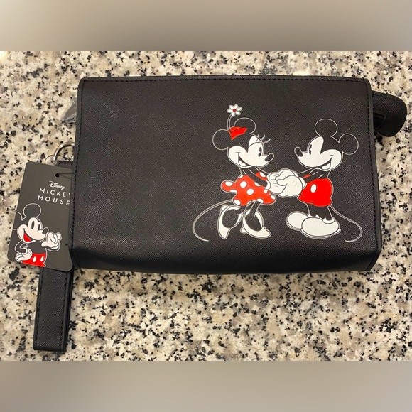 Disney | Bags | Disney Mickey And Minnie Mouse Love Wristlet | Poshmark